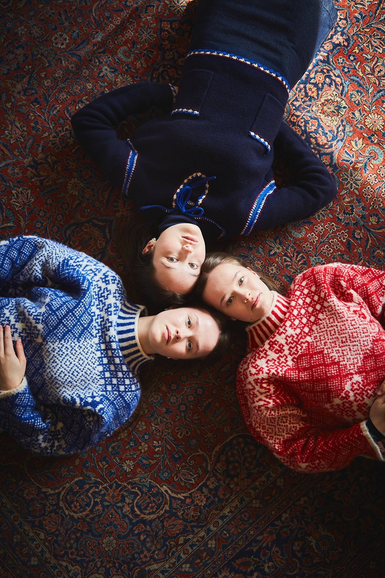 KNITWEAR & SWEATSHIRTS FW25 – Indee Collection